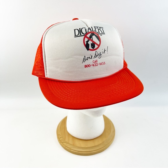 Cobra | Accessories | New Dig Alert Mens 5 Panel Trucker Cap Hat Orange ...